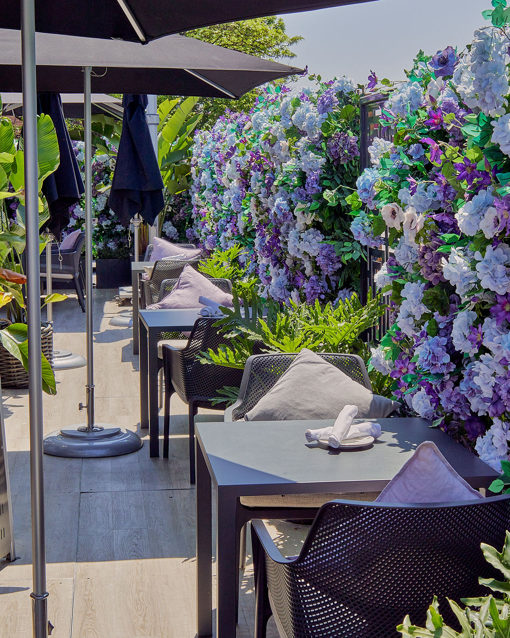 Outdoor Patio Restaurant Toronto | Via Allegro Ristorante
